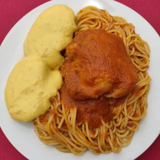 Como se Hace la Receta de Tallarines Rojos Casera y Fácil